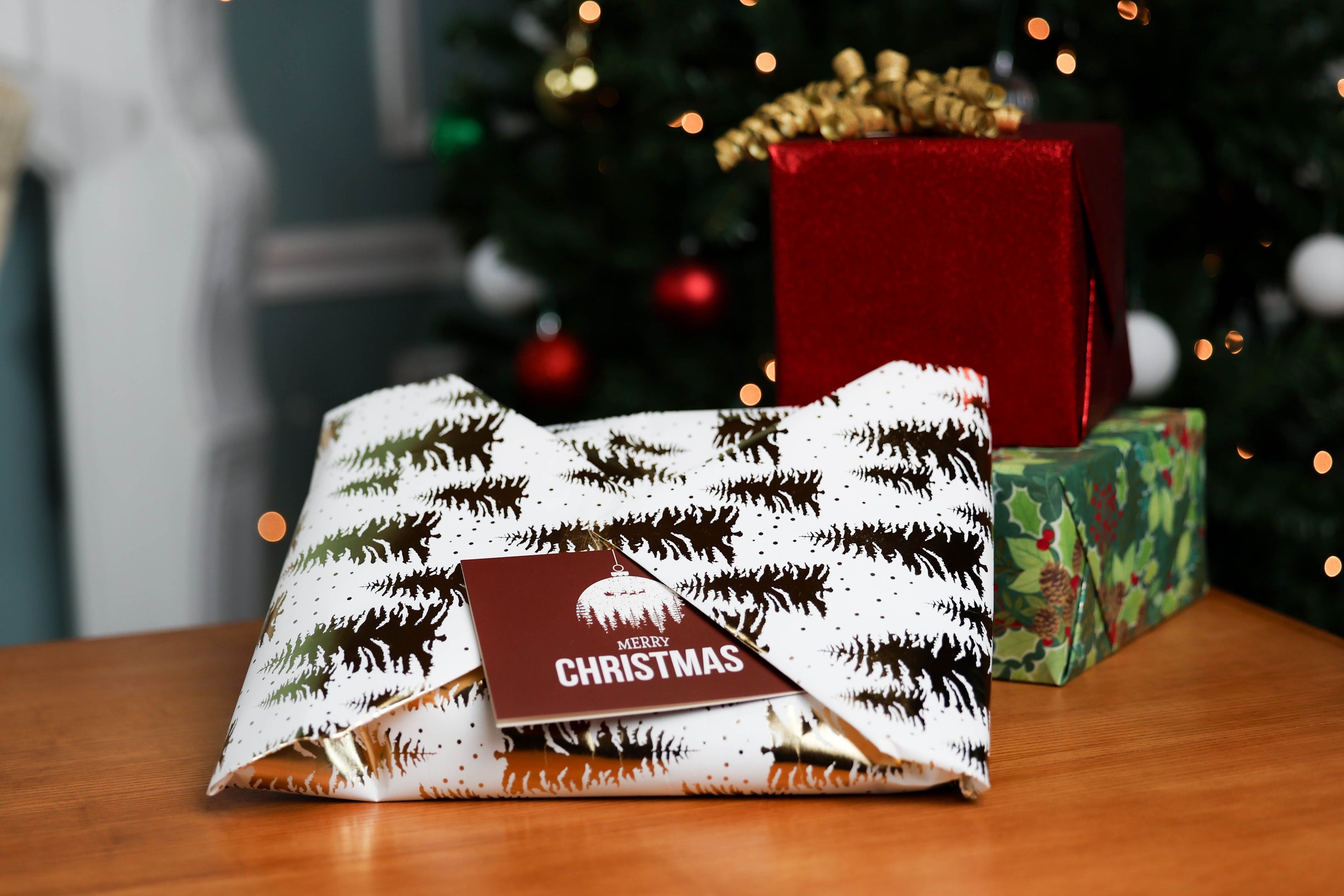 How to Wrap Clothes without a Gift Box – Little ELF Products, Inc.